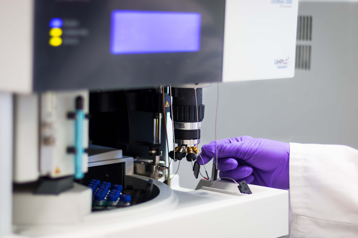 Maximizing ROI: Strategies for Effective Lab Asset Lifecycle Management | Renovo Life Sciences